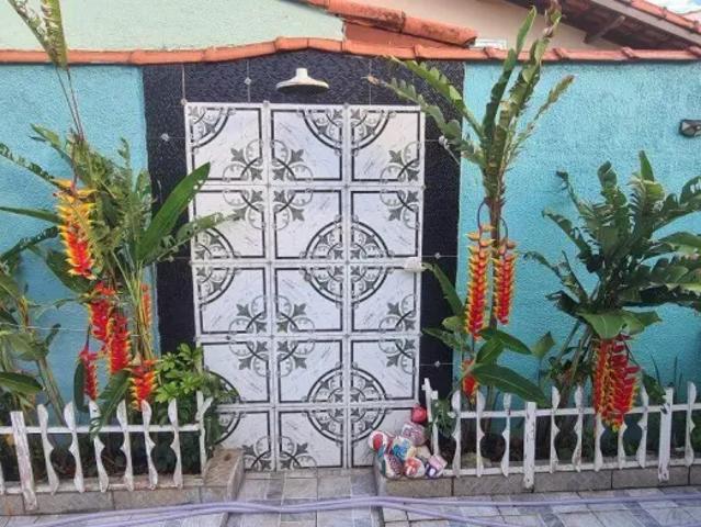 Casa à venda com 3 quartos no bairro Jardim Suarão Praia