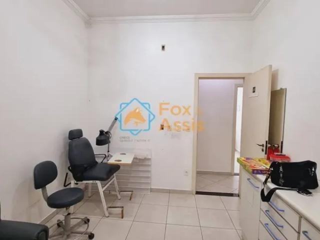 Casa á venda Comercial Jardim Santana