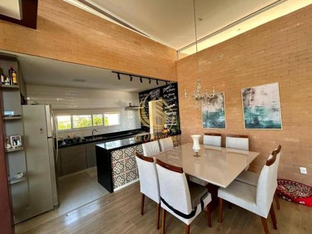 Casa Venda Cond. em Cabreúva 3 quartos, 2 suítes, A/C192m² A/T 1.014 m2