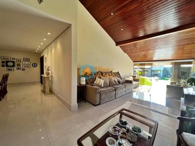 Casa á venda condomínio Portal dos Nobres
