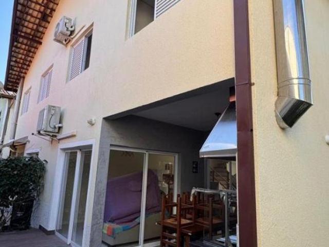 Casa venda condomínio fechado aceita financiamento