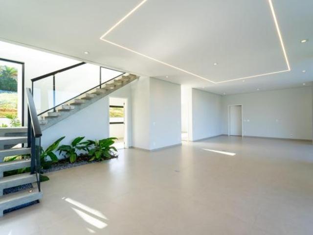 Casa venda e compra no condomínio Fazenda Serra Azul em Itupeva SP