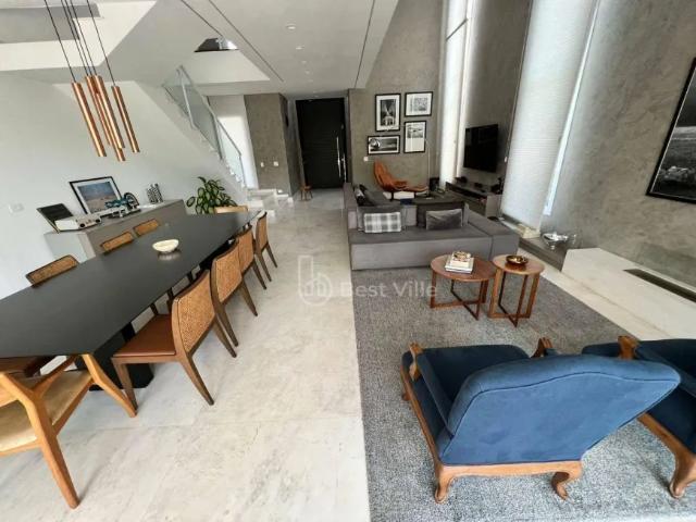 Casa à venda e locação com 4 suítes, 516m² Tamboré 10 Alphaville Santana de Parnaíba/SP