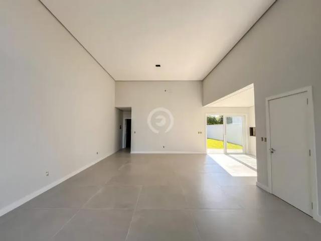 Casa à venda em Novo Hamburgo, Jardim Mauá, com 3 quartos, com 180 m²