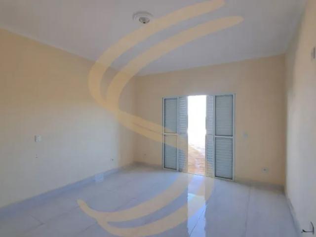Casa charmosa, alto padrão com vista para a montanha, no bairro Alto da Serra