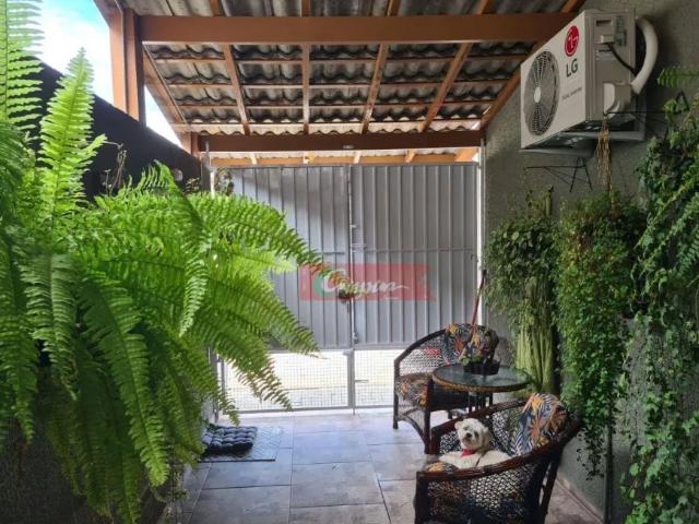 Casa à venda em condomínio Atibaia!