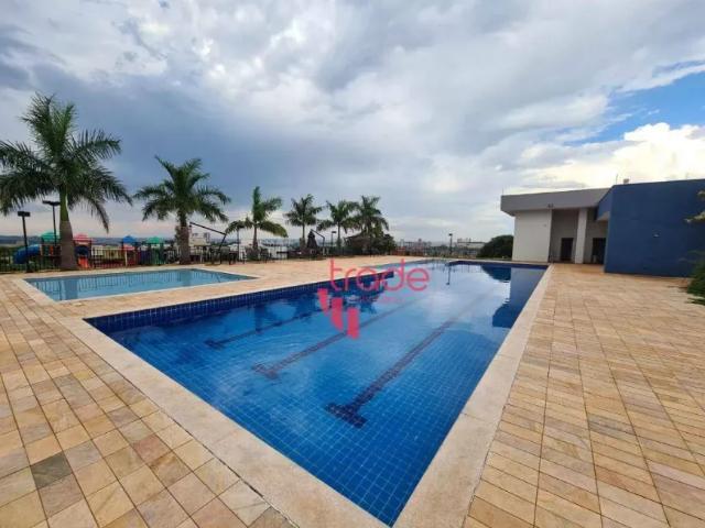 Casa à Venda em Condomínio Fechado com 03 Quartos sendo todos Suítes no Bairro Vila do Golfe em Ribe
