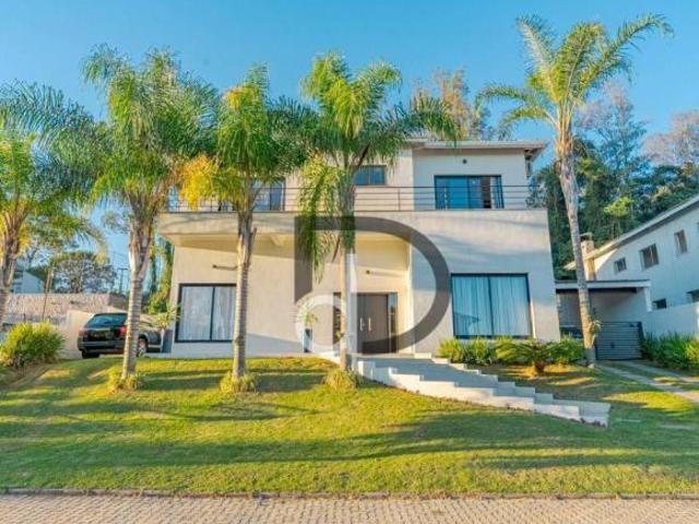 Casa ã venda em condomínio fehcado 5 quartos sendo 3 suítes, 460 m² por R$ 3.249.000 Condomínio Ja