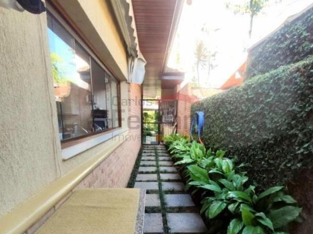 casa venda em condominio,Ubatuba,Praia do Lazaro, 5 dormitórios 4 suites, 500metros