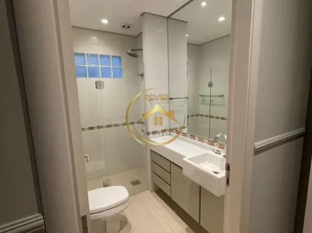 Casa à venda em Valinhos, Chácaras Alpina, com 3 suítes, com 220 m²