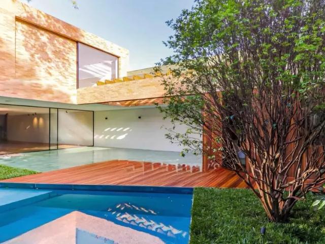 Casa à venda por R$ 15.000.000,00 no Jardim Paulista, São Paulo, SP
