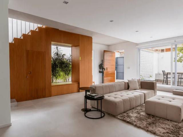Casa à venda por R$ 7.900.000,00 no Jardim Luzitânia, São Paulo, SP
