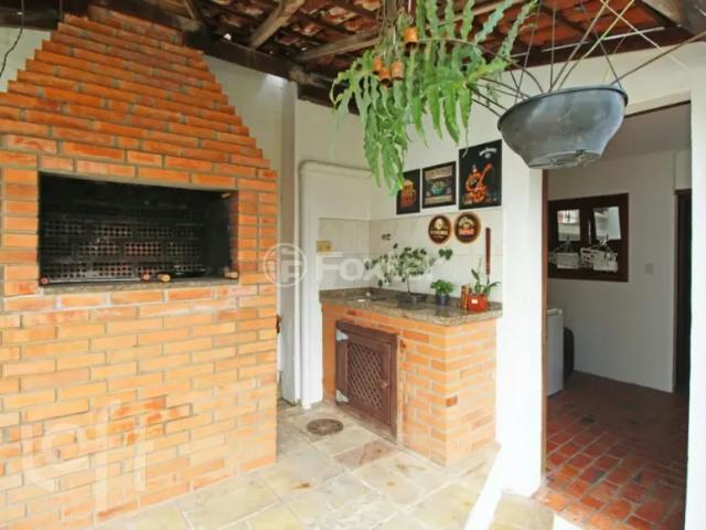 Casa à venda Rua Professor Leopoldo Tietbohl, Jardim Itu Porto Alegre