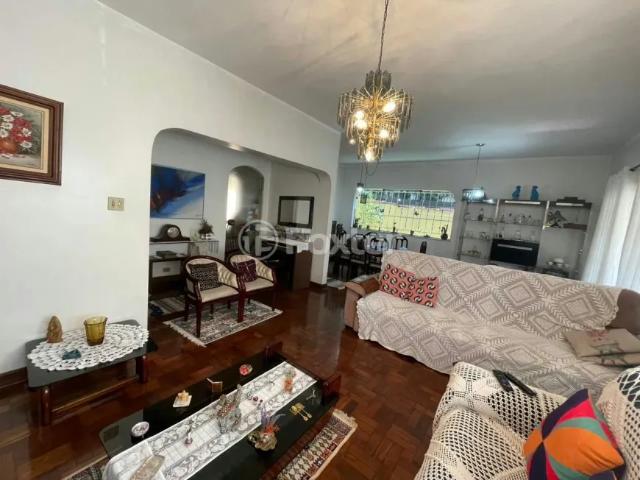 Casa à venda Rua Senador João Lira, Pacaembu São Paulo