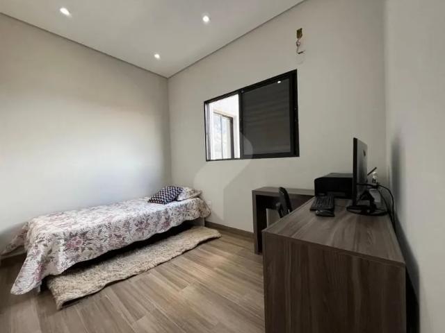Casa à venda com 4 quartos sendo 1 suíte, 190 m² Jardim Residencial Vivenda Do Itavuvu Sorocaba