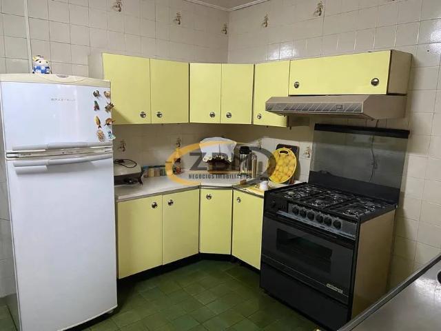 Casa à Venda, 250 m² total, JD Shangri lá, Londrina, PR