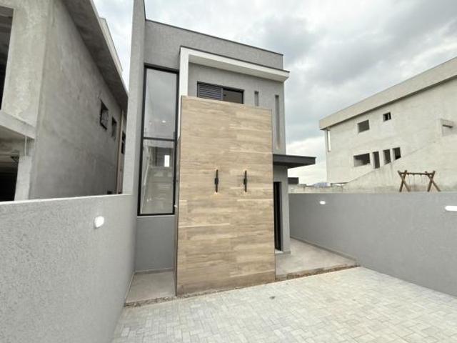 Casa Venda 3 Dormitórios com Suíte e Quintal no Nova Jaguari