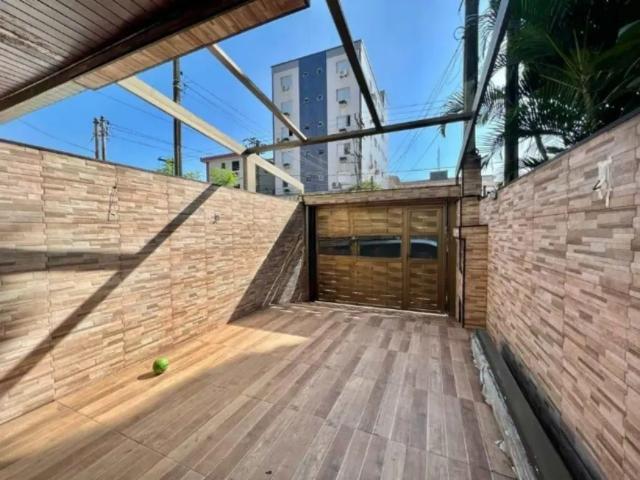Casa à venda, 3 quartos, 1 suíte, 1 vaga, Ponta da Praia Santos/SP