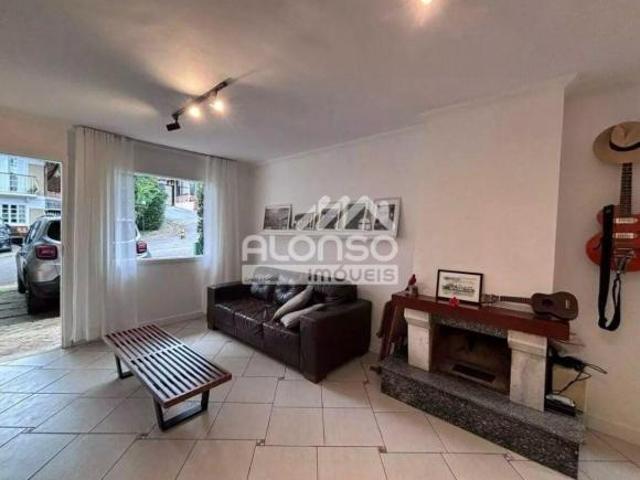 CASA VENDA 3 QUARTOS 1 SUITE SOBRADO QUINTAL EM CONDOMÍNIO CLUBE
