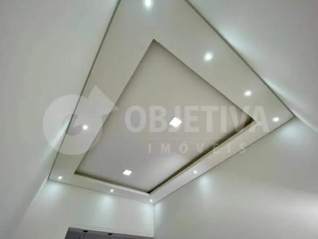 Casa à venda, 3 quartos, 3 vagas, jardim brasilia uberlandia/mg