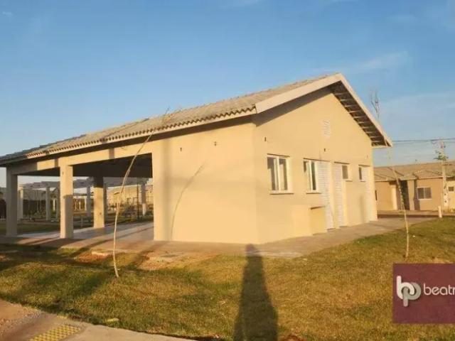 Casa com 2 Quartos à venda, 42 m² por R$ 238.026 Jardins Versalhes Bady Bassitt/SP