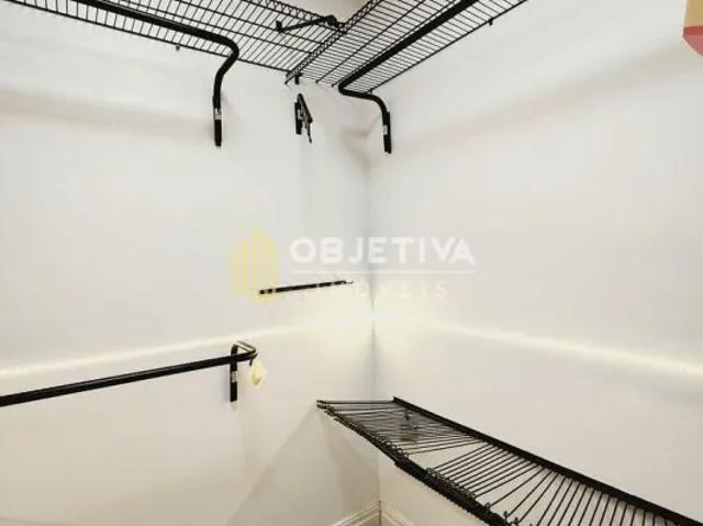 Casa à venda 4 Quartos 2 Suites 2 Vagas 284M² Chácara das Pedras Porto Alegre RS