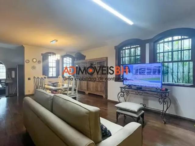 Casa à venda, 5 quartos, 2 suítes, 6 vagas, Comiteco Belo Horizonte/MG