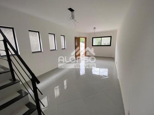 Casa Vende Granja Viana 3 suítes 3 vagas quintal grande próx Kartódromo