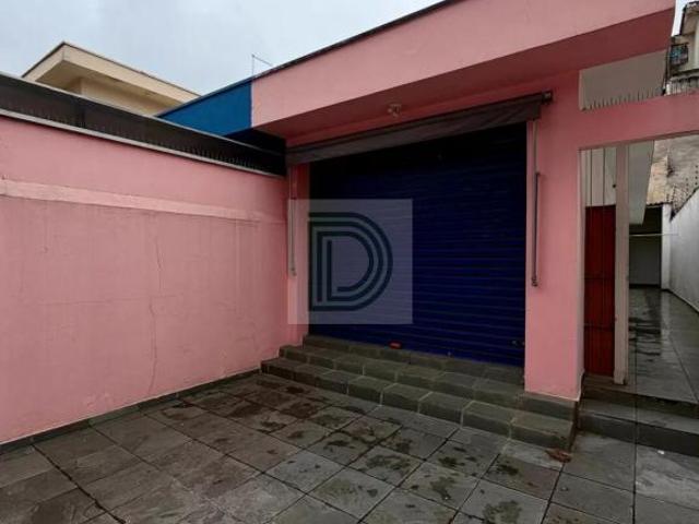 Casa versátil no Jardim Esther! Casa Térrea 2 dormitorios com potencial Comercial