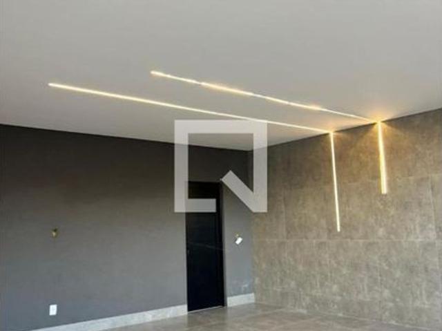 Casa, Vicente Pires I, 3 Quartos, 200 m2 Brasília