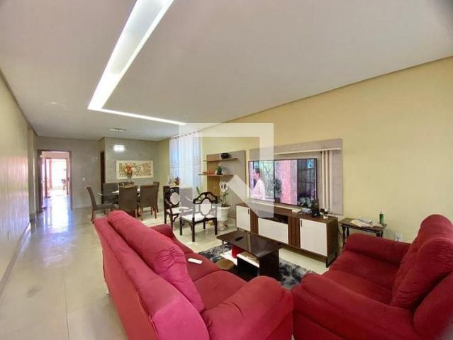Casa, Vicente Pires I, 3 Quartos, 200 m2 Brasília