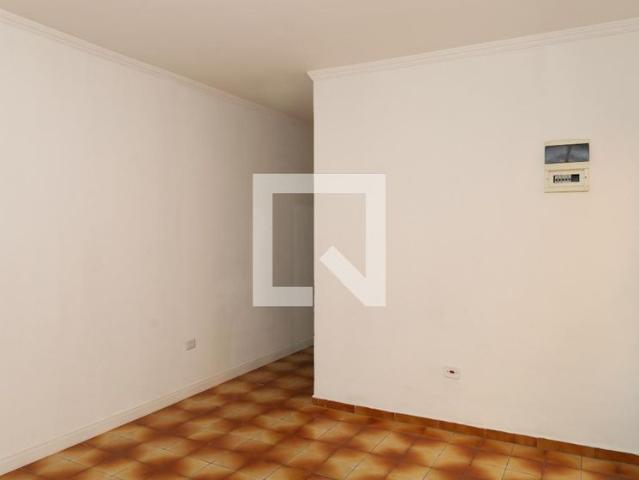 Casa, Vila Carmosina, 1 Quarto, 69 m2 São Paulo