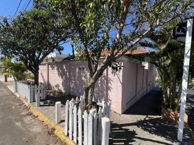 CASA VILA ANTARTICA BOTUCATU / SP