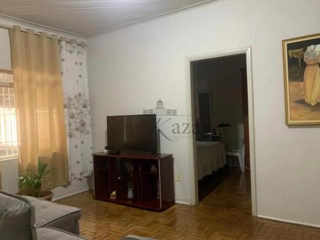 Casa Vila Betânia 4 Dormitórios 176m² Estuda Permuta