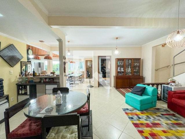 Casa, Vila Branca, 4 Quartos, 400 m2 Jacareí