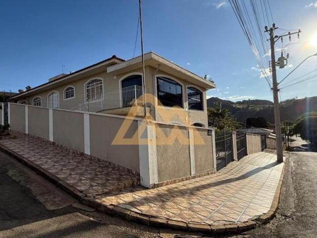 Casa, Vila Brasil de Nossa Senhora Aparecida, Poços de Caldas, MG