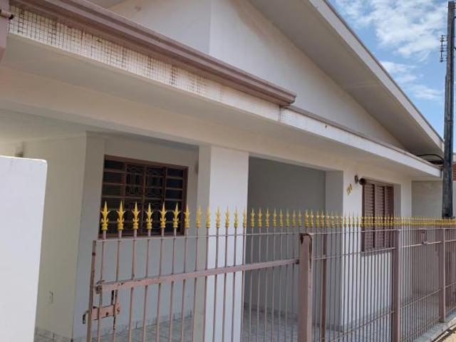 CASA VILA BRAZ EM PIRASSUNUNGA/SP