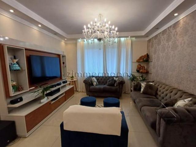 CASA VILA GUMERCINDO 3 DORMITÓRIOS 3 VAGAS