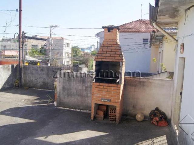 CASA VILA LEOPOLDINA 2 DORMITORIOS 2 VAGAS