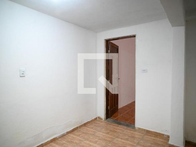 Casa, Vila Liviero, 1 Quarto, 31 m2 São Paulo