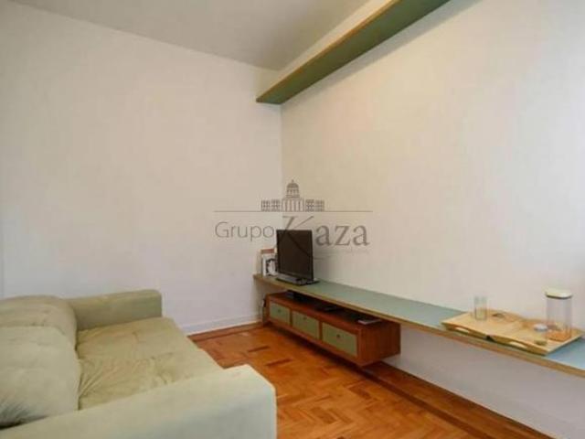 Casa Vila Nova Conceição 4 Suítes 168m²