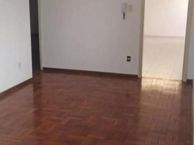 CASA VILA NOGUEIRA BOTUCATU / SP