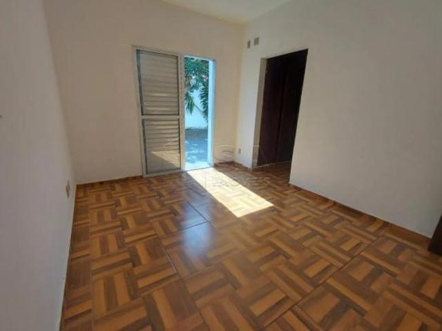 CASA VILA PARAíSO BOTUCATU / SP