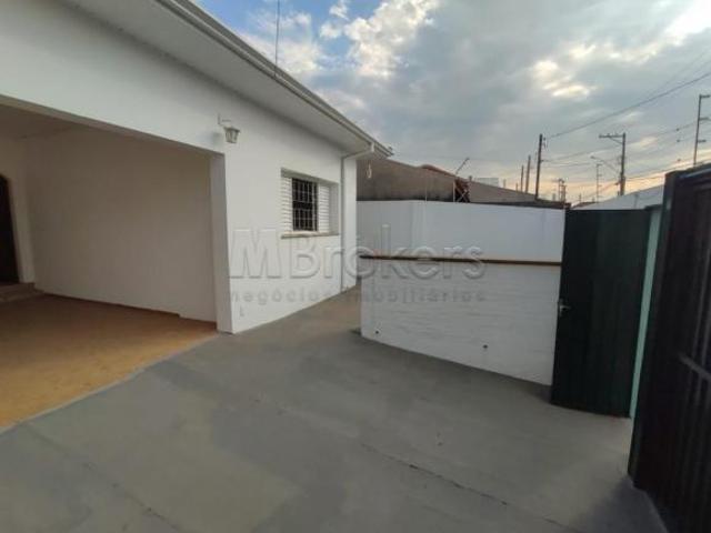 CASA Vila Pinheiro Machado BOTUCATU / SP