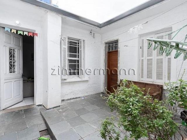 CASA VILA ROMANA 2 DORMITÓRIOS