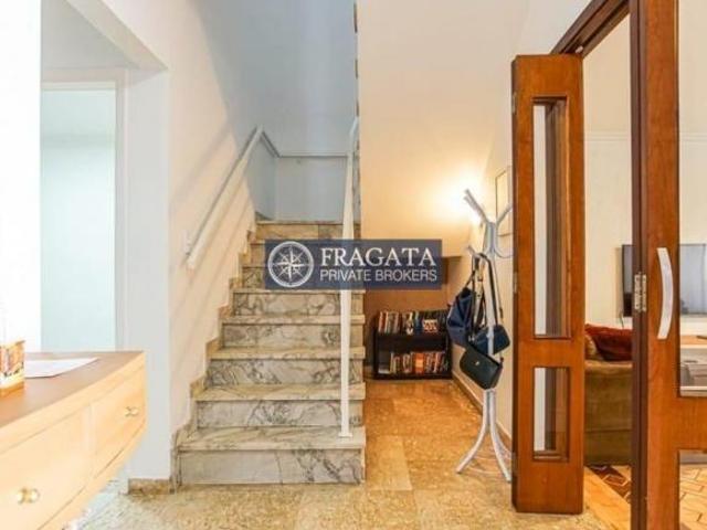 Casa Vila Romana 3 dormitórios, 1 suíte, 3 vagas, 200m² terreno 230m² construída