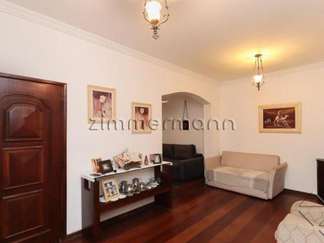 CASA VILA ROMANA 3 DORMITÓRIOS 4 VAGAS