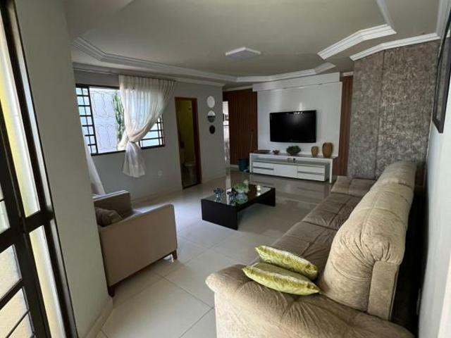 Casa Vila Resende Casa de Rua com 3 Quarto s por R$ 980000.00 no setor Vila Rezende AD25774