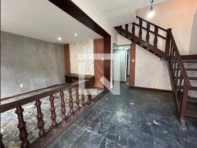 Casa, Vila Valqueire, 4 Quartos, 240 m2 Rio de Janeiro