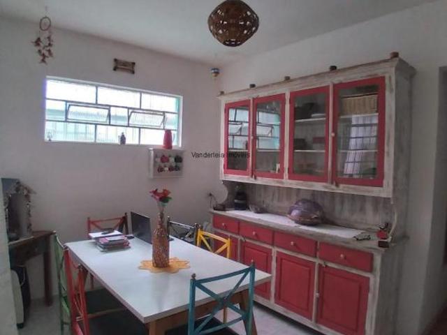 Imperdível! Casa à venda em Osasco SP, Vila Yara, 3 quartos, 2 banheiros, 2 vagas, 220 m². Venha con